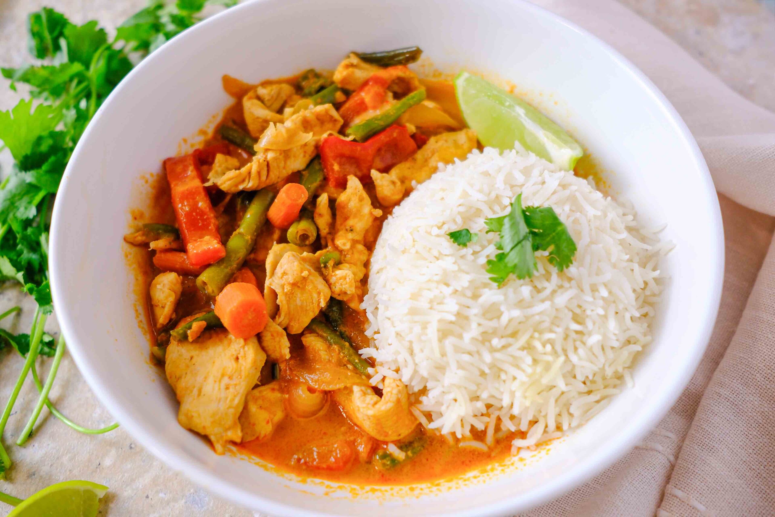 Red Thai Chicken Curry Recipe | One-Pot Meal - Fresh Cup of Joy